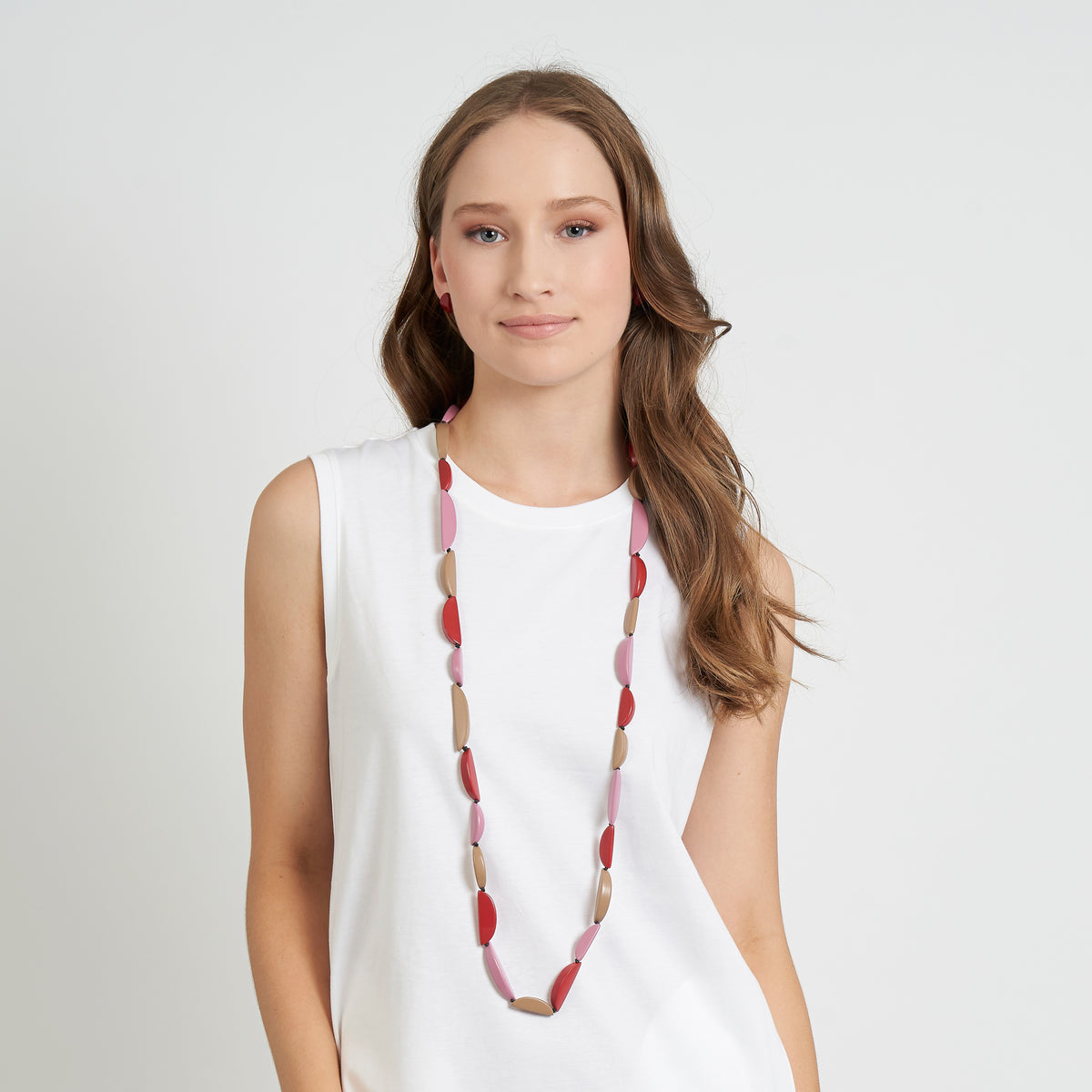 Segments necklace – Rare Rabbit